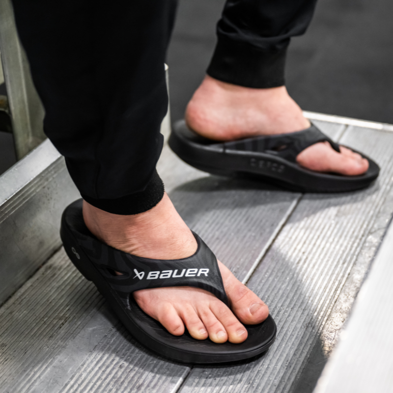 Bauer OOFOS OOriginal Sandal - Senior (2024) – Time Out Source For Sports
